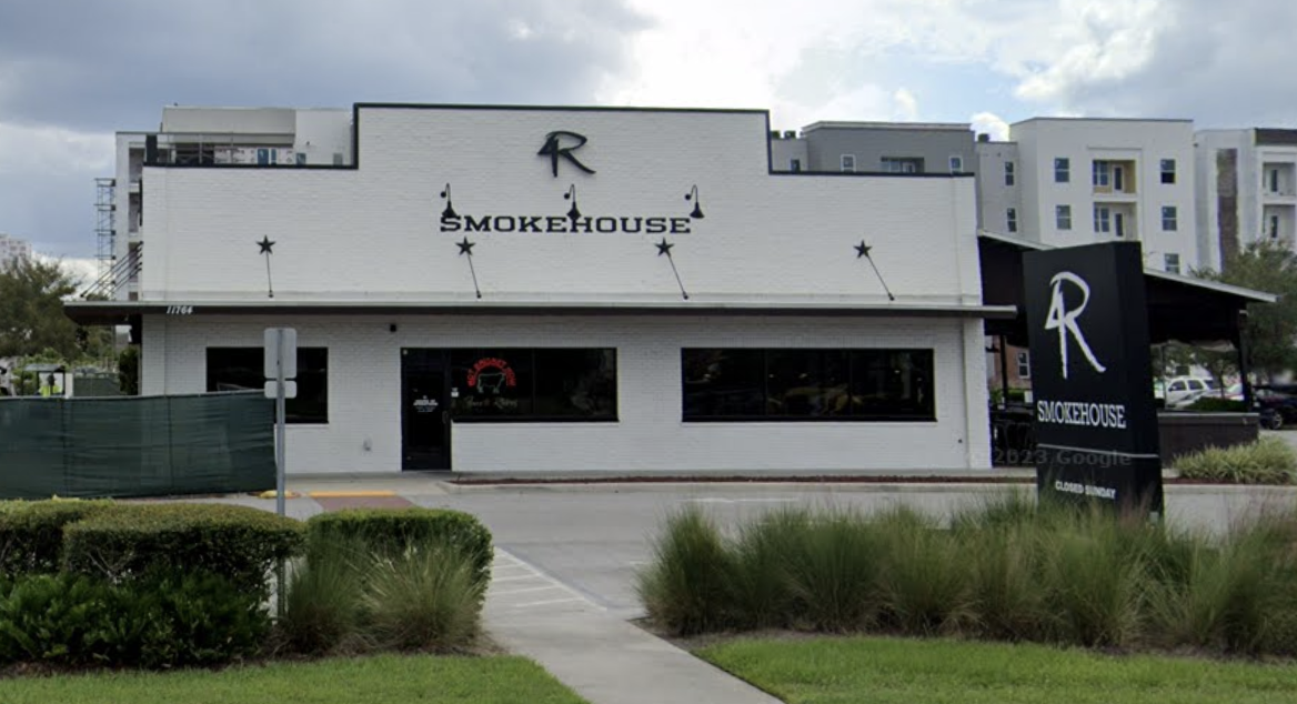 4 Rivers Smokehouses to begin Sunday service – Scott Joseph's Food & Travel